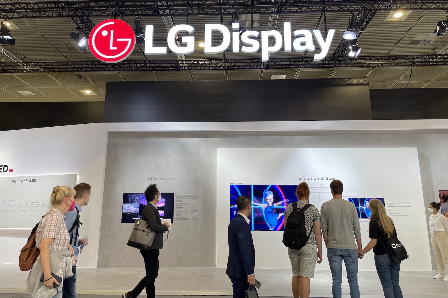 LG DISPLAY